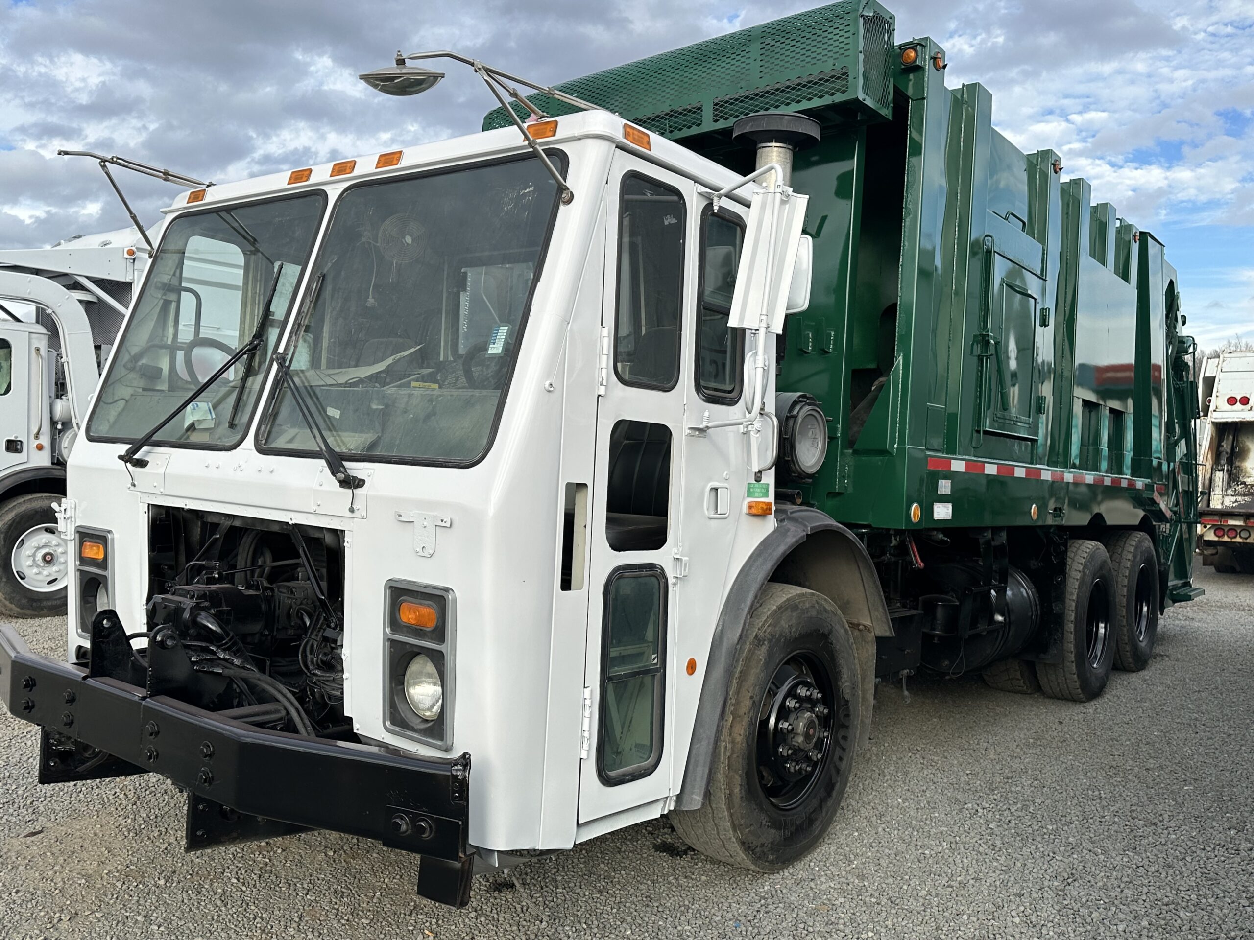 2007 Mack LE613 | Tom's Truck Sales