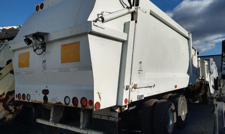 2010 Mack LE 600 | Tom's Truck Sales