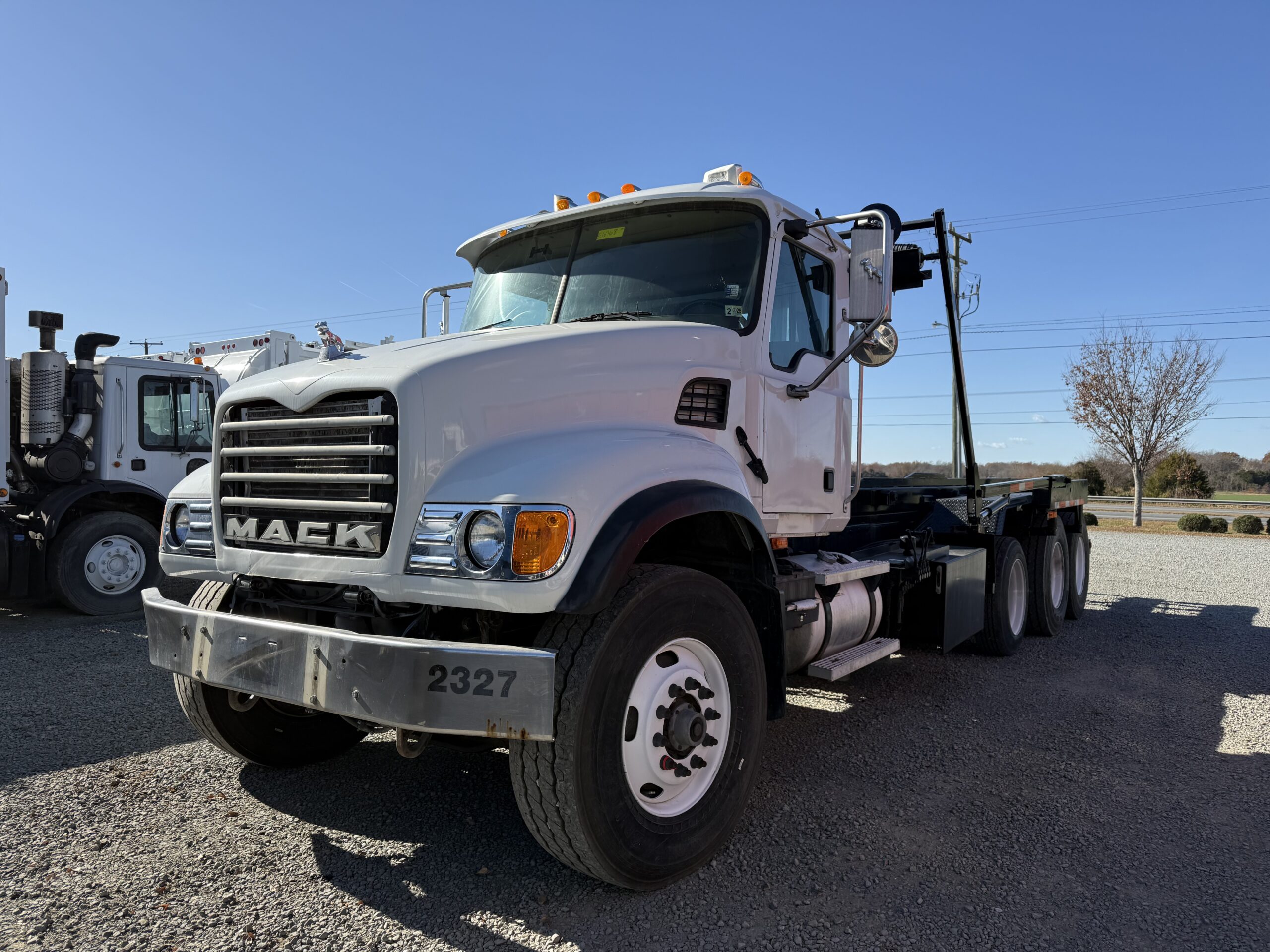 2006 Mack CV713 | Tom's Truck Sales
